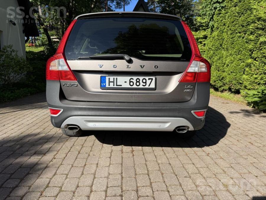 Brūns Volvo XC70 2010 Rīga, ar dzinēja tilpumu 2.40 L un nobraukumu 392 tūkst. km par 5800 €, foto 6 vietnē AUTOMOTO.COM.LV