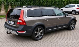 Brown Volvo XC70 2010 in Jelgava, with an engine capacity of 2.00 L and mileage of 412 thousand km for 5300 €, photo 4 on AUTOMOTO.COM.LV