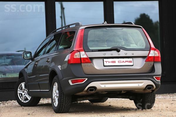 Volvo XC70 2010 Tukums vietnē Brūns Volvo XC70 2010 Tukums, ar dzinēja tilpumu 2.40 L un nobraukumu 345 tūkst. km par 8090 €, foto 5 vietnē AUTOMOTO.COM.LV