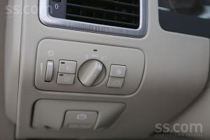 Brūns Volvo XC70 2010 Tukums, ar dzinēja tilpumu 2.40 L un nobraukumu 345 tūkst. km par 8090 €, foto 16 vietnē AUTOMOTO.COM.LV