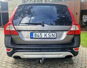 Brūns Volvo XC70 2010 Tallina, ar dzinēja tilpumu 2.40 L un nobraukumu 325 tūkst. km par 6500 €, foto 3 vietnē AUTOMOTO.COM.LV