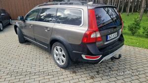 Brūns Volvo XC70 2010 Tallina, ar dzinēja tilpumu 2.40 L un nobraukumu 325 tūkst. km par 6500 €, foto 5 vietnē AUTOMOTO.COM.LV