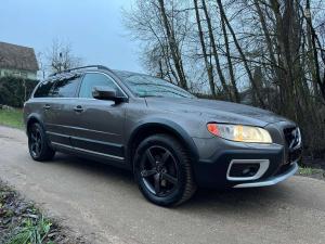 Brown Volvo XC70 2011 in Utena, with an engine capacity of 2.40 L and mileage of 236 thousand km for 8100 €, photo  on AUTOMOTO.COM.LV