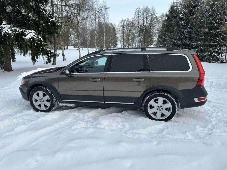 Brūns Volvo XC70 2011 Pasvalys, ar dzinēja tilpumu 1.98 L un nobraukumu 333 tūkst. km par 10250 €, foto 4 vietnē AUTOMOTO.COM.LV