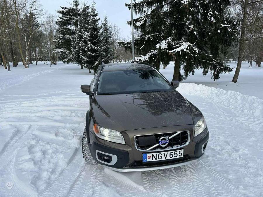 Brūns Volvo XC70 2011 Pasvalys, ar dzinēja tilpumu 1.98 L un nobraukumu 333 tūkst. km par 10250 €, foto 8 vietnē AUTOMOTO.COM.LV