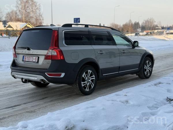 Brūns Volvo XC70 2011 Rēzekne, ar dzinēja tilpumu 2.40 L un nobraukumu 0 tūkst. km par 8950 €, foto 4 vietnē AUTOMOTO.COM.LV