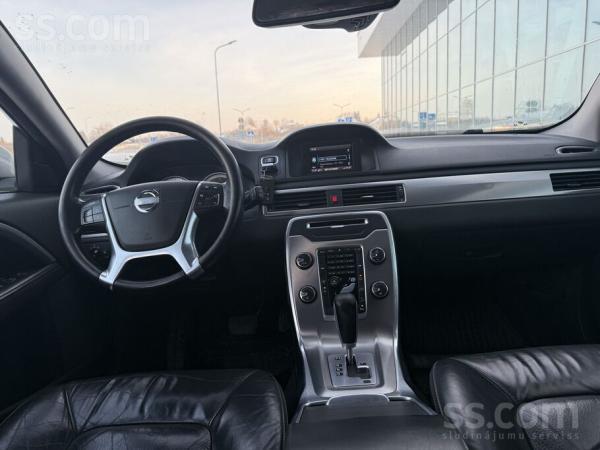 Brūns Volvo XC70 2011 Rēzekne, ar dzinēja tilpumu 2.40 L un nobraukumu 0 tūkst. km par 8950 €, foto 10 vietnē AUTOMOTO.COM.LV