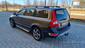 Brown Volvo XC70 2011 in Tallinn, with an engine capacity of 2.40 L and mileage of 393 thousand km for 9200 €, photo 3 on AUTOMOTO.COM.LV