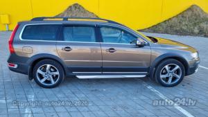 Brown Volvo XC70 2011 in Tallinn, with an engine capacity of 2.40 L and mileage of 393 thousand km for 9200 €, photo 7 on AUTOMOTO.COM.LV