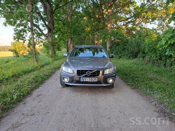 Brown Volvo XC70 2011 in Riga, with an engine capacity of 2.00 L and mileage of 0 thousand km for 5700 €, photo 2 on AUTOMOTO.COM.LV