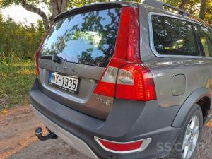 Brown Volvo XC70 2011 in Riga, with an engine capacity of 2.00 L and mileage of 0 thousand km for 5700 €, photo 6 on AUTOMOTO.COM.LV