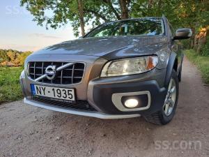 Brown Volvo XC70 2011 in Riga, with an engine capacity of 2.00 L and mileage of 0 thousand km for 5700 €, photo 11 on AUTOMOTO.COM.LV