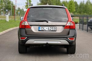 Brown Volvo XC70 2011 in Jelgava, with an engine capacity of 2.00 L and mileage of 0 thousand km for 8350 €, photo 6 on AUTOMOTO.COM.LV