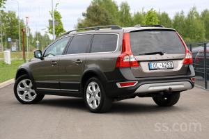 Brown Volvo XC70 2011 in Jelgava, with an engine capacity of 2.00 L and mileage of 0 thousand km for 8350 €, photo 7 on AUTOMOTO.COM.LV