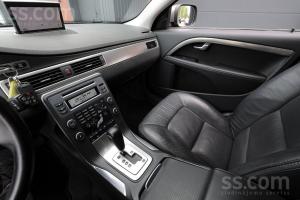 Brown Volvo XC70 2011 in Jelgava, with an engine capacity of 2.00 L and mileage of 0 thousand km for 8350 €, photo 19 on AUTOMOTO.COM.LV