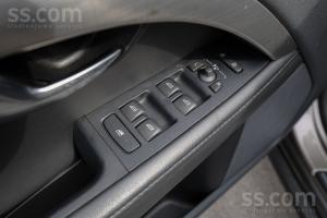 Brown Volvo XC70 2011 in Jelgava, with an engine capacity of 2.00 L and mileage of 0 thousand km for 8350 €, photo 24 on AUTOMOTO.COM.LV