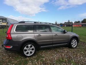 Brown Volvo XC70 2011 in Saldus, with an engine capacity of 2.00 L and mileage of 330 thousand km for 8600 €, photo 3 on AUTOMOTO.COM.LV