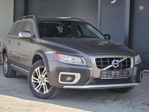 Brūns Volvo XC70 2011 Viļņa, ar dzinēja tilpumu 1.99 L un nobraukumu 276 tūkst. km par 8950 €, foto 1 vietnē AUTOMOTO.COM.LV