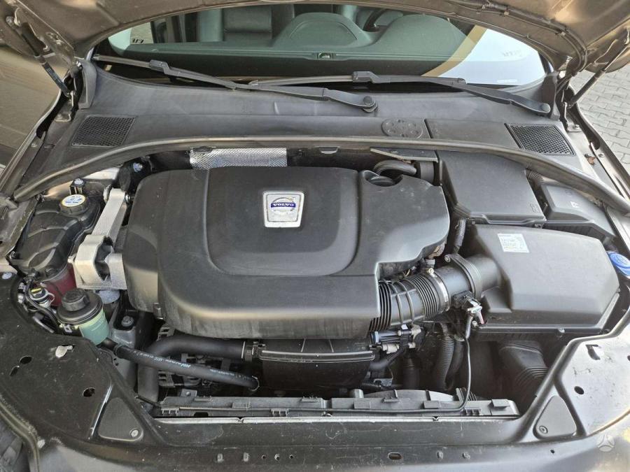 Brūns Volvo XC70 2011 Viļņa, ar dzinēja tilpumu 1.99 L un nobraukumu 276 tūkst. km par 8950 €, foto 11 vietnē AUTOMOTO.COM.LV