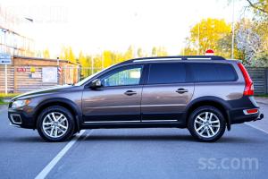 Brown Volvo XC70 2012 in Jelgava, with an engine capacity of 2.40 L and mileage of 0 thousand km for 9990 €, photo 8 on AUTOMOTO.COM.LV