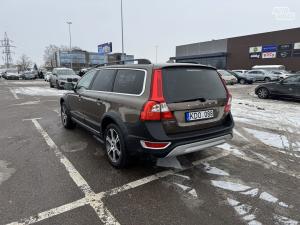 Brown Volvo XC70 2012 in Kaunas, with an engine capacity of 2.00 L and mileage of 277 thousand km for 9999 €, photo 3 on AUTOMOTO.COM.LV