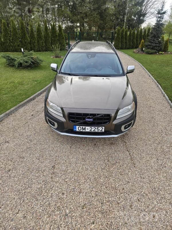 Brūns Volvo XC70 2012 Ogre, ar dzinēja tilpumu 2.40 L un nobraukumu 300 tūkst. km par 7300 €, foto 4 vietnē AUTOMOTO.COM.LV
