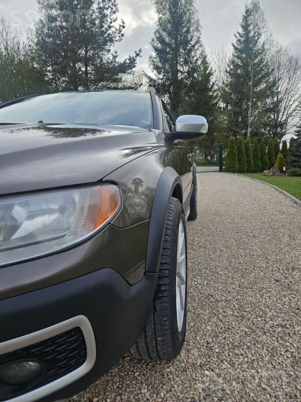 Brūns Volvo XC70 2012 Ogre, ar dzinēja tilpumu 2.40 L un nobraukumu 300 tūkst. km par 7300 €, foto 7 vietnē AUTOMOTO.COM.LV