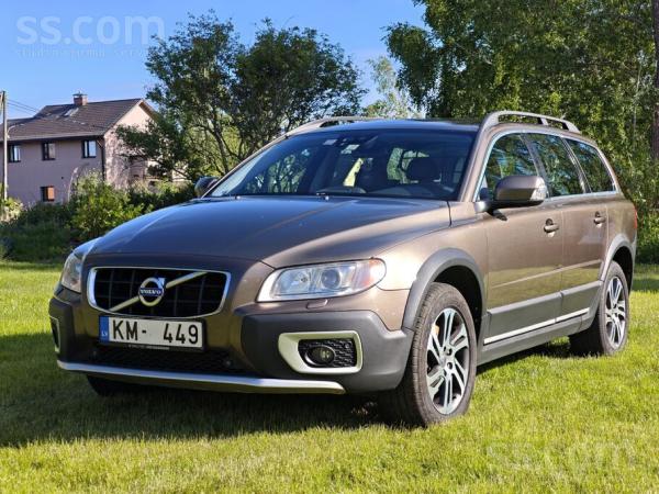 Brūns Volvo XC70 2012 Rīga, ar dzinēja tilpumu 2.40 L un nobraukumu 271 tūkst. km par 9400 €, foto 1 vietnē AUTOMOTO.COM.LV