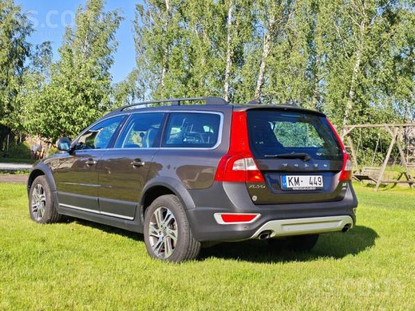 Brūns Volvo XC70 2012 Rīga, ar dzinēja tilpumu 2.40 L un nobraukumu 271 tūkst. km par 9400 €, foto 4 vietnē AUTOMOTO.COM.LV