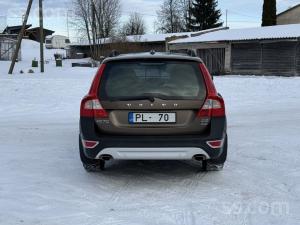 Brown Volvo XC70 2012 in Valmiera, with an engine capacity of 2.40 L and mileage of 316 thousand km for 8500 €, photo 5 on AUTOMOTO.COM.LV
