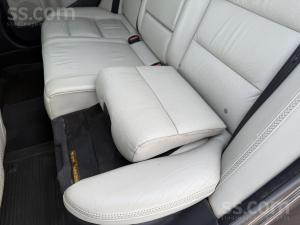 Brown Volvo XC70 2012 in Valmiera, with an engine capacity of 2.40 L and mileage of 316 thousand km for 8500 €, photo 17 on AUTOMOTO.COM.LV