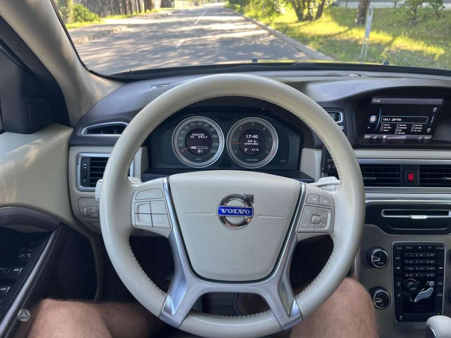 Brūns Volvo XC70 2012 Kauņa, ar dzinēja tilpumu 1.98 L un nobraukumu 268 tūkst. km par 8350 €, foto 25 vietnē AUTOMOTO.COM.LV