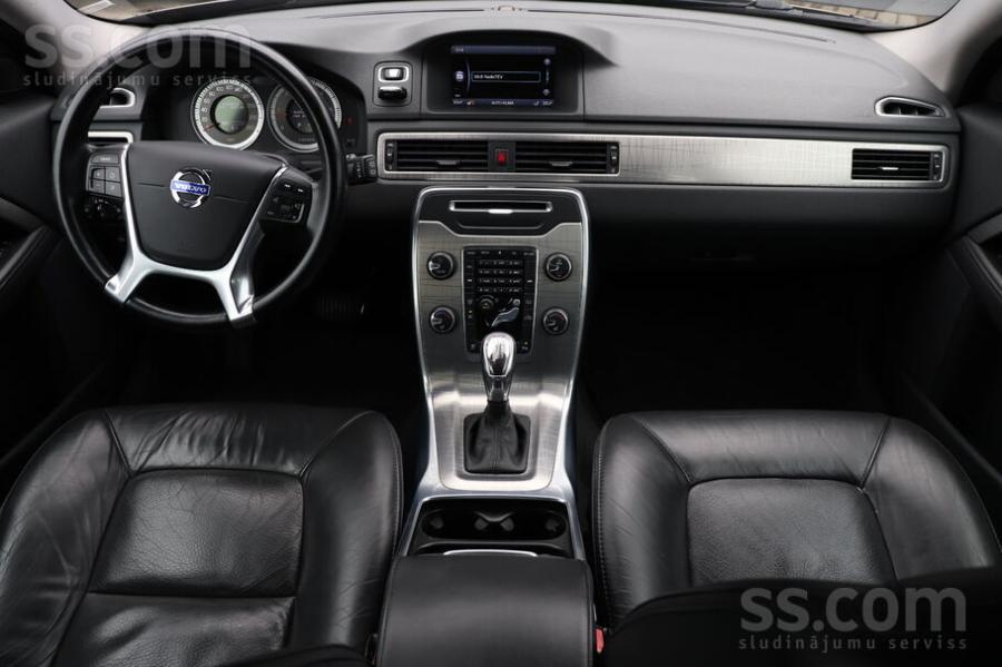 Brūns Volvo XC70 2012 Valka, ar dzinēja tilpumu 2.00 L un nobraukumu 336 tūkst. km par 9500 €, foto 14 vietnē AUTOMOTO.COM.LV