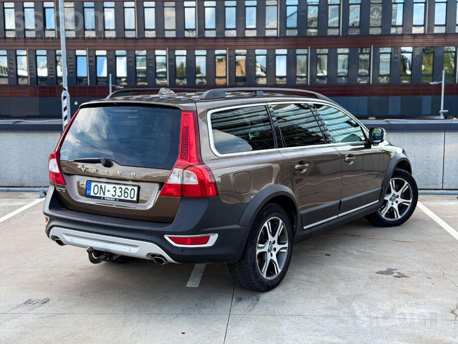 Brūns Volvo XC70 2012 Rīga, ar dzinēja tilpumu 2.40 L un nobraukumu 0 tūkst. km par 7950 €, foto 5 vietnē AUTOMOTO.COM.LV