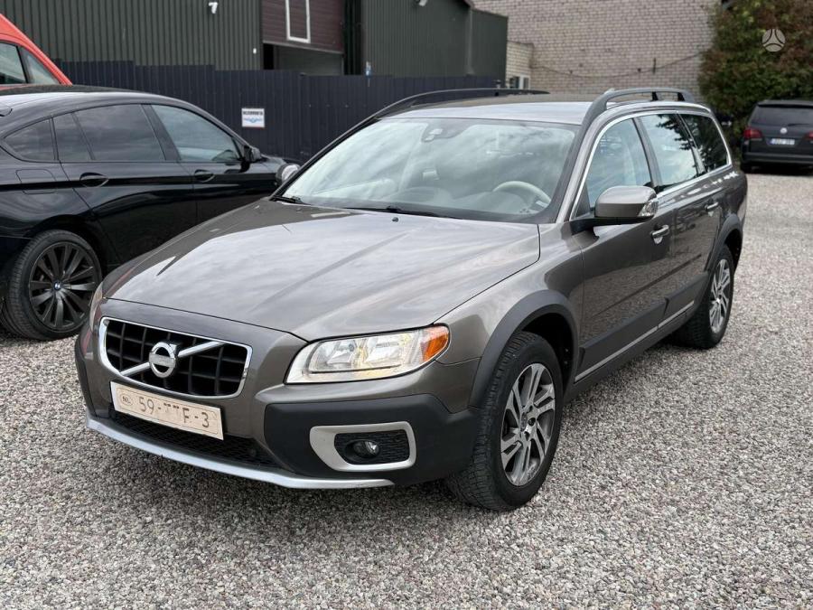 Brūns Volvo XC70 2012 Kauņa, ar dzinēja tilpumu 2.40 L un nobraukumu 430 tūkst. km par 7800 €, foto 3 vietnē AUTOMOTO.COM.LV