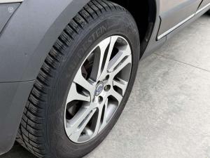 Brūns Volvo XC70 2012 Kauņa, ar dzinēja tilpumu 2.40 L un nobraukumu 430 tūkst. km par 7800 €, foto 20 vietnē AUTOMOTO.COM.LV