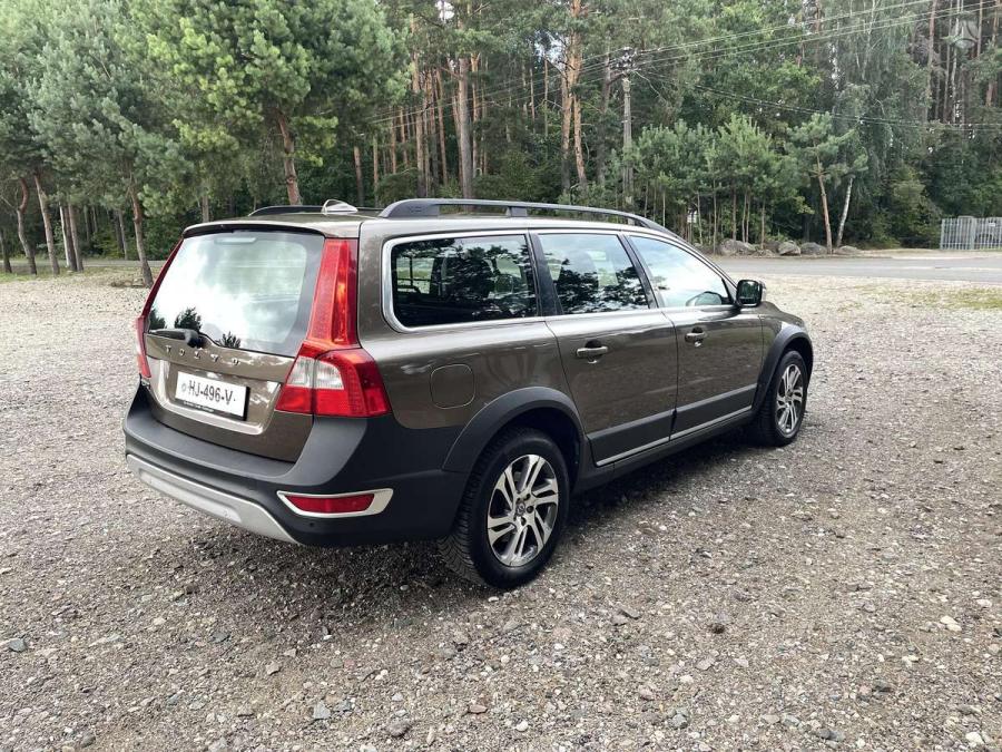 Brūns Volvo XC70 2012 Jonava, ar dzinēja tilpumu 1.98 L un nobraukumu 391 tūkst. km par 6150 €, foto 6 vietnē AUTOMOTO.COM.LV