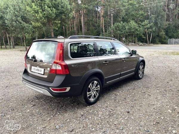 Brūns Volvo XC70 2012 Jonava, ar dzinēja tilpumu 2.00 L un nobraukumu 391 tūkst. km par 6150 €, foto 5 vietnē AUTOMOTO.COM.LV
