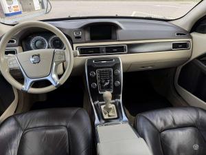 Brūns Volvo XC70 2012 Tauragė, ar dzinēja tilpumu 2.40 L un nobraukumu 430 tūkst. km par 7300 €, foto 12 vietnē AUTOMOTO.COM.LV