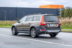Brown Volvo XC70 2012 in Saue, with an engine capacity of 2.40 L and mileage of 367 thousand km for 9000 €, photo 5 on AUTOMOTO.COM.LV