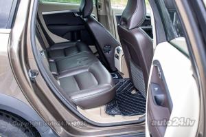 Brown Volvo XC70 2012 in Saue, with an engine capacity of 2.40 L and mileage of 367 thousand km for 9000 €, photo 11 on AUTOMOTO.COM.LV