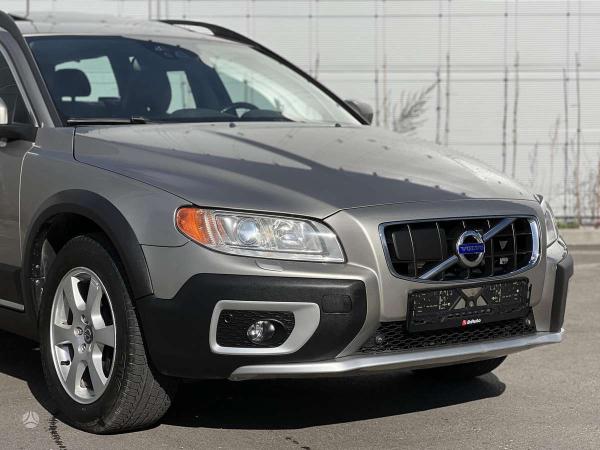 Brūns Volvo XC70 2012 Utena, ar dzinēja tilpumu 2.40 L un nobraukumu 310 tūkst. km par 9350 €, foto 8 vietnē AUTOMOTO.COM.LV