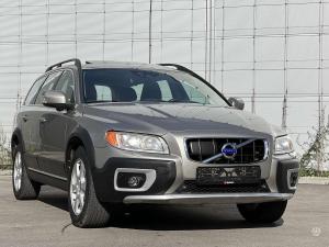 Brown Volvo XC70 2012 in Utena, with an engine capacity of 2.40 L and mileage of 310 thousand km for 9350 €, photo 9 on AUTOMOTO.COM.LV
