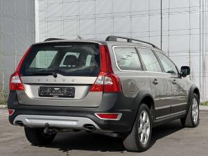 Brown Volvo XC70 2012 in Utena, with an engine capacity of 2.40 L and mileage of 310 thousand km for 9350 €, photo 18 on AUTOMOTO.COM.LV