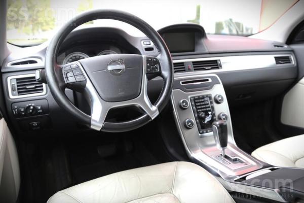 Brūns Volvo XC70 2012 Rīga, ar dzinēja tilpumu 2.00 L un nobraukumu 329 tūkst. km par 8995 €, foto 8 vietnē AUTOMOTO.COM.LV