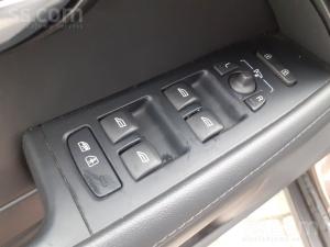 Brown Volvo XC70 2012 in Riga, with an engine capacity of 2.40 L and mileage of 205 thousand km for 12800 €, photo 14 on AUTOMOTO.COM.LV