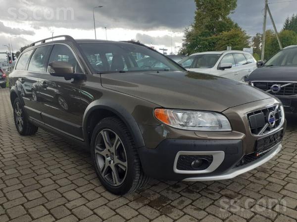 Brūns Volvo XC70 2012 Rīga, ar dzinēja tilpumu 2.40 L un nobraukumu 205 tūkst. km par 12800 €, foto 3 vietnē AUTOMOTO.COM.LV