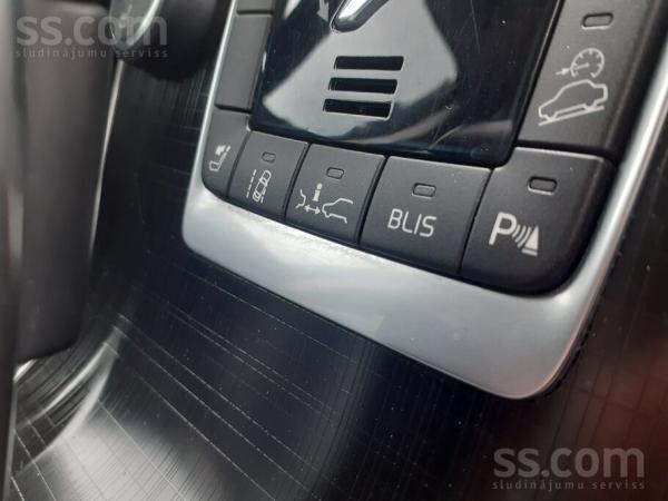 Brūns Volvo XC70 2012 Rīga, ar dzinēja tilpumu 2.40 L un nobraukumu 205 tūkst. km par 12800 €, foto 11 vietnē AUTOMOTO.COM.LV