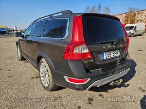 Brūns Volvo XC70 2013 Tartu, ar dzinēja tilpumu 2.40 L un nobraukumu 342 tūkst. km par 11000 €, foto 5 vietnē AUTOMOTO.COM.LV