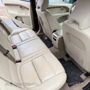 Brūns Volvo XC70 2013 Tallina, ar dzinēja tilpumu 2.40 L un nobraukumu 249 tūkst. km par 9500 €, foto 7 vietnē AUTOMOTO.COM.LV